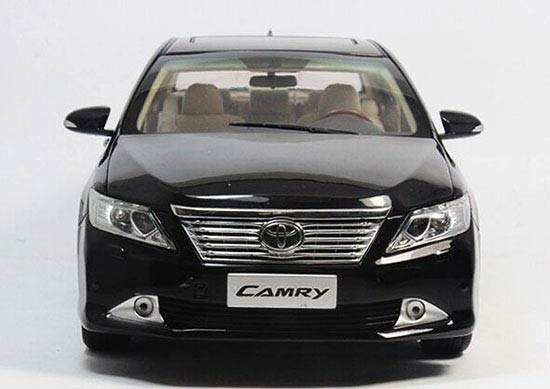 1:18 Scale Black / White Diecast Toyota Camry Model [TY1T030 ...